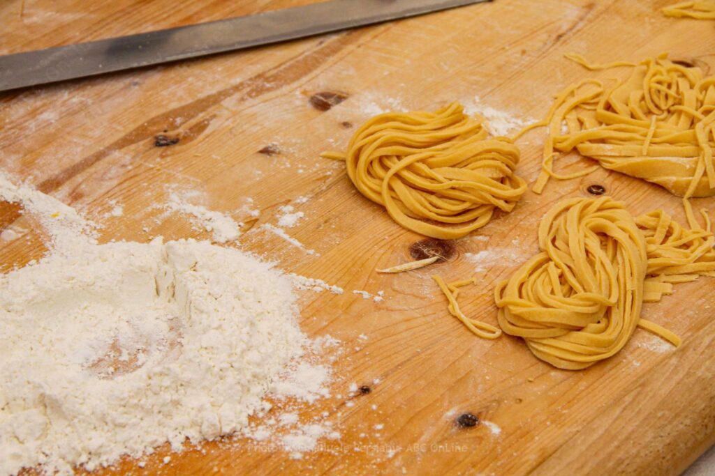 Pasta Strangozzi alla norcina oppure alla spoletina o al tartufo